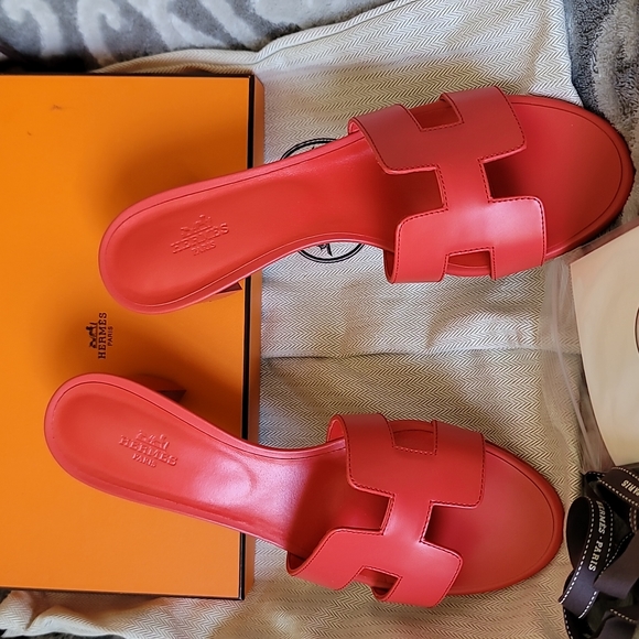 Hermes | Shoes | Hermes Oasis Hill Sandal Rouge Ribis Calfskin Leather ...